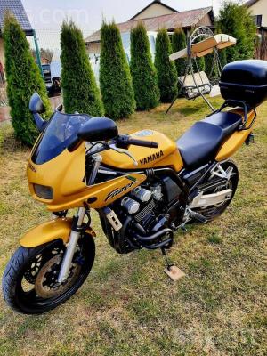 Yamaha FZS 600 1998 in Riga, with an engine capacity of 0.60 L and mileage of 0 thousand km for 1500 €, photo  on AUTOMOTO.COM.LV