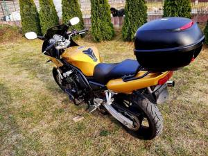 Ямаха FZS 600 1998 в Рига, объемом двигателя 0.60 л и пробегом 0 тыс. км за 1500 €, фото 4 на AUTOMOTO.COM.LV