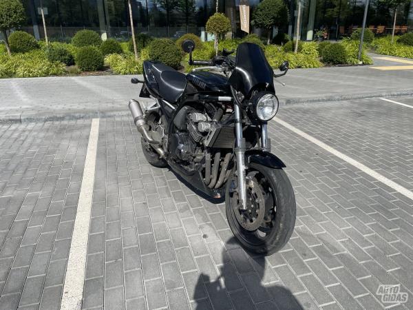 Yamaha FZS 600 1998 Viļņa, ar dzinēja tilpumu 0.00 L un nobraukumu 0 tūkst. km par 1600 €, foto 3 vietnē AUTOMOTO.COM.LV