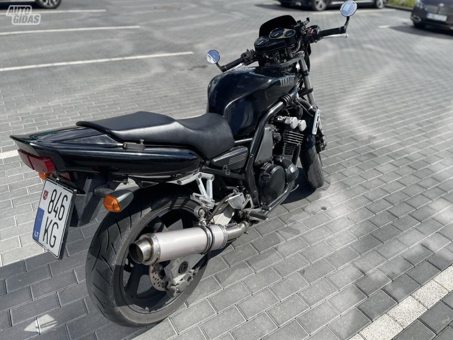 Yamaha FZS 600 1998 Viļņa, ar dzinēja tilpumu 0.00 L un nobraukumu 0 tūkst. km par 1600 €, foto 6 vietnē AUTOMOTO.COM.LV