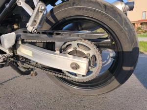 Yamaha FZS 600 2000 Šakiai, ar dzinēja tilpumu 0.60 L un nobraukumu 38 tūkst. km par 1750 €, foto 12 vietnē AUTOMOTO.COM.LV