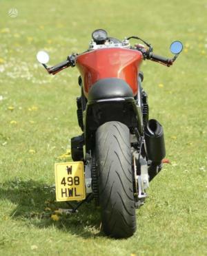 Yamaha FZS 600 2002 in Utena, with an engine capacity of 0.60 L and mileage of 35 thousand km for 2500 €, photo 7 on AUTOMOTO.COM.LV