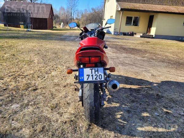 Yamaha FZS 600 2003 Jelgava, ar dzinēja tilpumu 0.60 L un nobraukumu 0 tūkst. km par 2000 €, foto 3 vietnē AUTOMOTO.COM.LV
