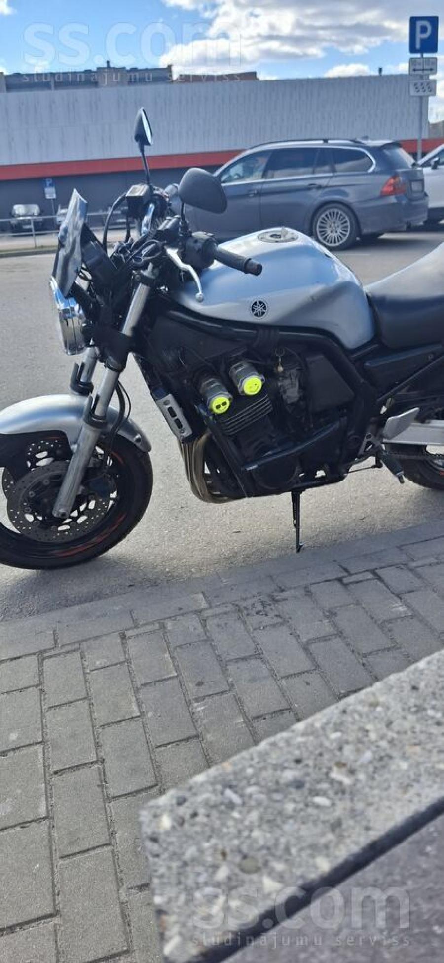 Yamaha FZS 600 2003 Preiļi, ar dzinēja tilpumu 0.60 L un nobraukumu 0 tūkst. km par 1750 €, foto 1 vietnē AUTOMOTO.COM.LV
