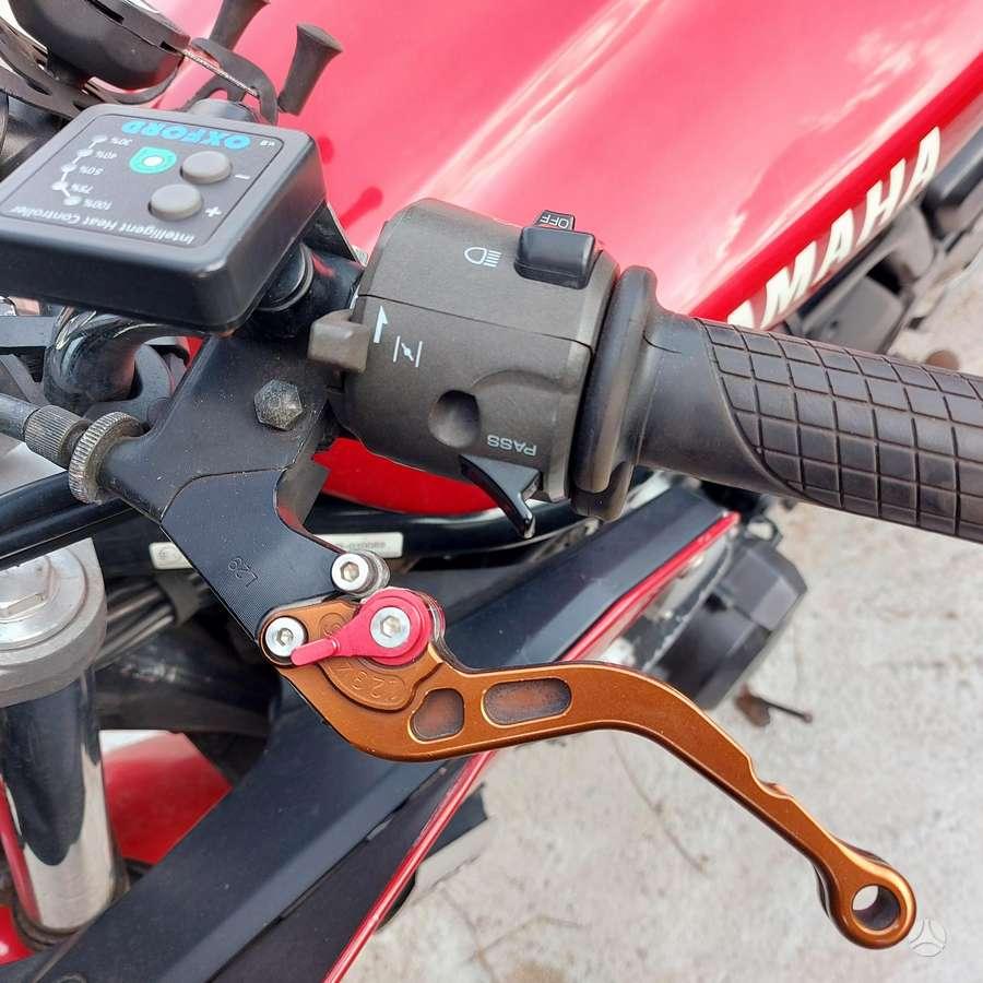 Red Yamaha FZS 600 1999 in Vilnius, with an engine capacity of 0.60 L and mileage of 116 thousand km for 880 €, photo 13 on AUTOMOTO.COM.LV