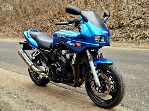 Zils Yamaha FZS 2001 Viļņa, ar dzinēja tilpumu 0.60 L un nobraukumu 36 tūkst. km par 1250 €, foto 3 vietnē AUTOMOTO.COM.LV
