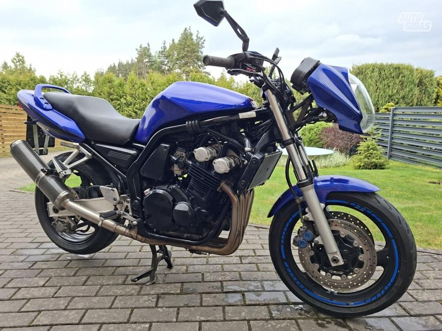 Blue Yamaha FZS 2003 in Vilnius, with an engine capacity of 0.60 L and mileage of 84 thousand km for 1400 €, photo 4 on AUTOMOTO.COM.LV
