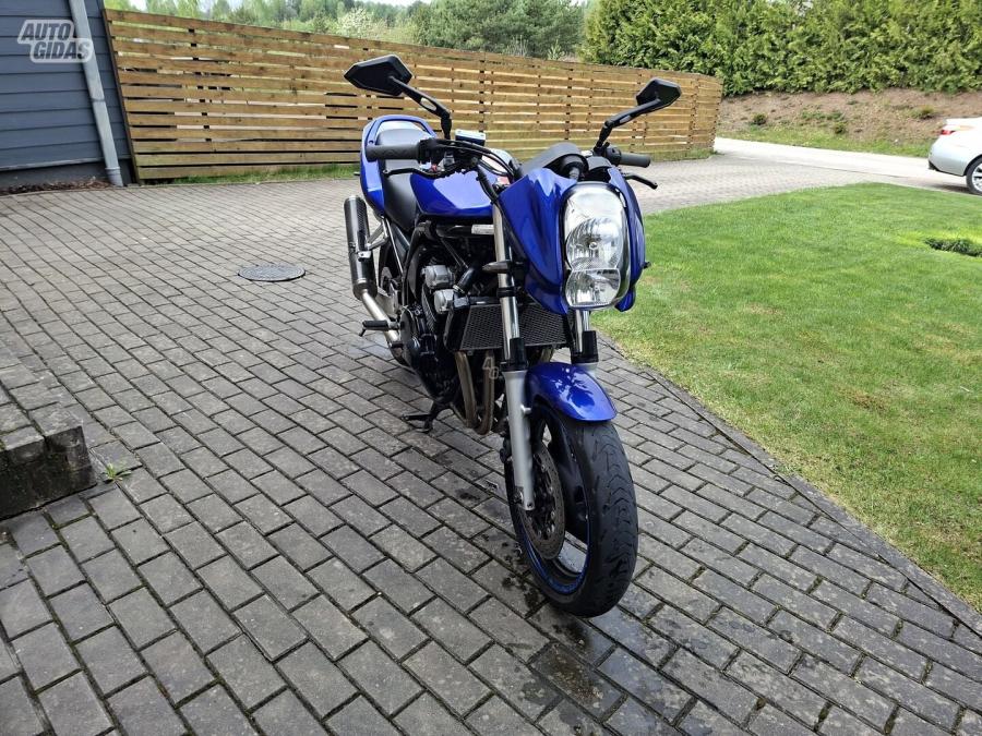 Blue Yamaha FZS 2003 in Vilnius, with an engine capacity of 0.60 L and mileage of 84 thousand km for 1400 €, photo 5 on AUTOMOTO.COM.LV