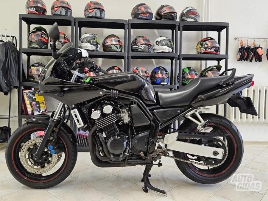 Yamaha FZS 2000 Utena, ar dzinēja tilpumu 0.00 L un nobraukumu 0 tūkst. km par 1150 €, foto 1 vietnē AUTOMOTO.COM.LV