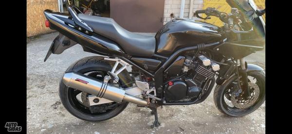 Yamaha FZS 2000 Utena, ar dzinēja tilpumu 0.00 L un nobraukumu 0 tūkst. km par 1150 €, foto 7 vietnē AUTOMOTO.COM.LV
