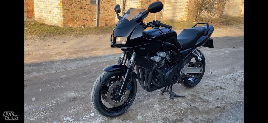 Yamaha FZS 2000 Utena, ar dzinēja tilpumu 0.00 L un nobraukumu 0 tūkst. km par 1150 €, foto 11 vietnē AUTOMOTO.COM.LV