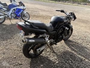 Ямаха FZS 2000 в Кельме, объемом двигателя 0.60 л и пробегом 0 тыс. км за 465 €, фото 4 на AUTOMOTO.COM.LV