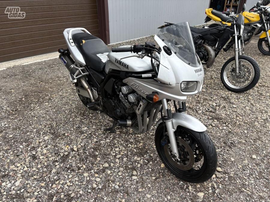 Yamaha FZS 2001 Kelmė, ar dzinēja tilpumu 0.60 L un nobraukumu 0 tūkst. km par 765 €, foto 1 vietnē AUTOMOTO.COM.LV