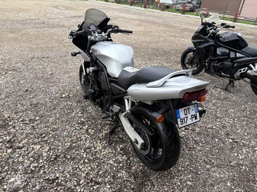 Yamaha FZS 2001 Kelmė, ar dzinēja tilpumu 0.60 L un nobraukumu 0 tūkst. km par 765 €, foto 5 vietnē AUTOMOTO.COM.LV