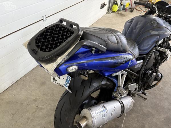 Ямаха FZS 2002 в Кельме, объемом двигателя 0.60 л и пробегом 0 тыс. км за 365 €, фото 4 на AUTOMOTO.COM.LV
