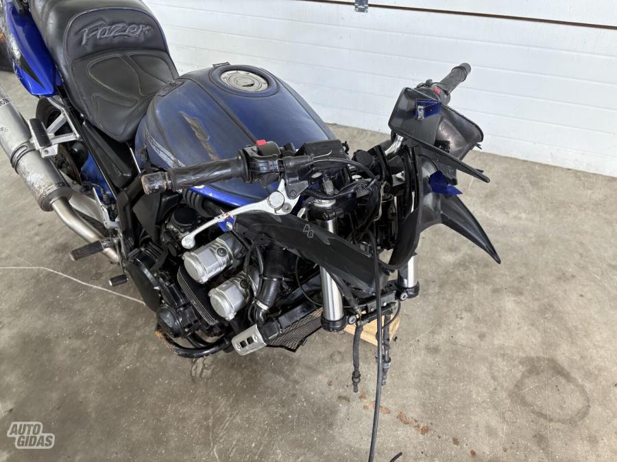 Yamaha FZS 2002 in Kelme, with an engine capacity of 0.60 L and mileage of 0 thousand km for 365 €, photo 8 on AUTOMOTO.COM.LV
