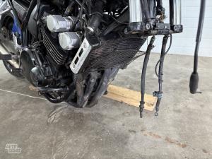 Yamaha FZS 2002 in Kelme, with an engine capacity of 0.60 L and mileage of 0 thousand km for 365 €, photo 10 on AUTOMOTO.COM.LV