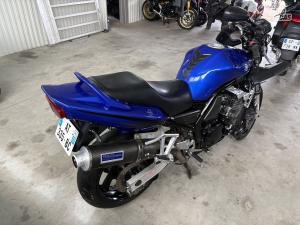 Yamaha FZS 2002 in Kelme, with an engine capacity of 0.60 L and mileage of 0 thousand km for 615 €, photo 4 on AUTOMOTO.COM.LV
