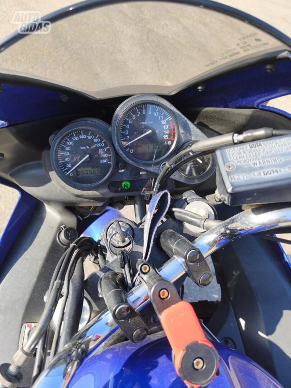 Yamaha FZS 2003 Ukmergė, ar dzinēja tilpumu 0.00 L un nobraukumu 0 tūkst. km par 1550 €, foto 5 vietnē AUTOMOTO.COM.LV