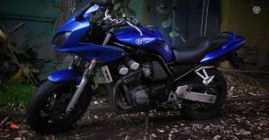 Yamaha FZS 2003 Viļņa, ar dzinēja tilpumu 0.60 L un nobraukumu 65 tūkst. km par 1000 €, foto 3 vietnē AUTOMOTO.COM.LV