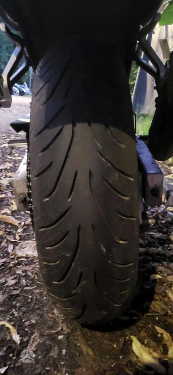 Yamaha FZS 2003 Viļņa, ar dzinēja tilpumu 0.60 L un nobraukumu 65 tūkst. km par 1000 €, foto 4 vietnē AUTOMOTO.COM.LV