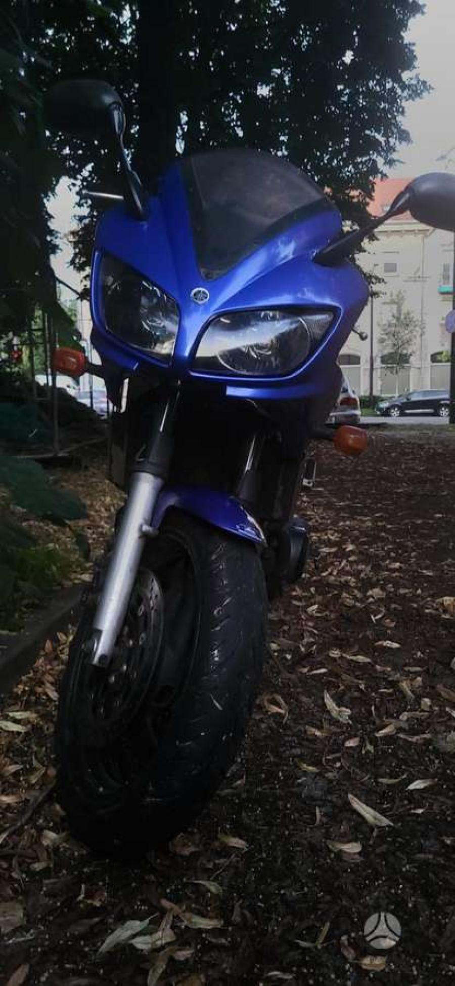 Yamaha FZS 2003 Viļņa, ar dzinēja tilpumu 0.60 L un nobraukumu 65 tūkst. km par 1000 €, foto 6 vietnē AUTOMOTO.COM.LV
