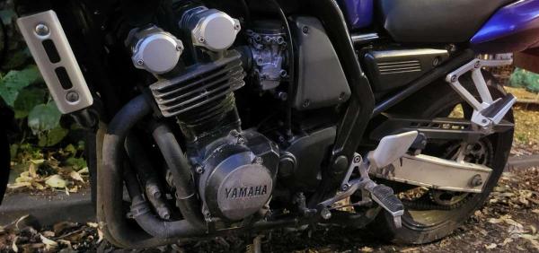 Yamaha FZS 2003 Viļņa, ar dzinēja tilpumu 0.60 L un nobraukumu 65 tūkst. km par 1000 €, foto 6 vietnē AUTOMOTO.COM.LV