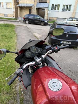 Yamaha FZS 2003 Rīga, ar dzinēja tilpumu 0.60 L un nobraukumu 0 tūkst. km par 1400 €, foto 3 vietnē AUTOMOTO.COM.LV