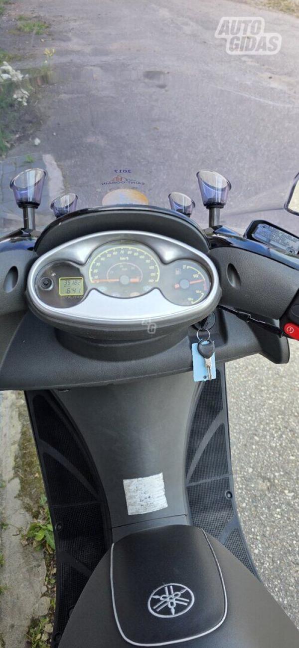 Melns Yamaha Majesty 2005 Panevēža, ar dzinēja tilpumu 0.13 L un nobraukumu 0 tūkst. km par 750 €, foto 5 vietnē AUTOMOTO.COM.LV