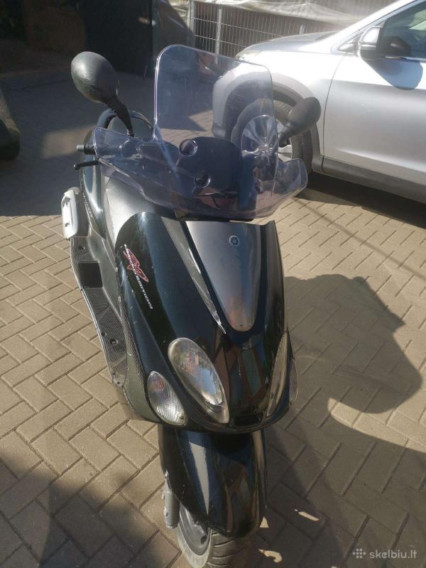 Melns Yamaha Majesty 2006 Švenčionys, ar dzinēja tilpumu 0.13 L un nobraukumu 3 tūkst. km par 750 €, foto 2 vietnē AUTOMOTO.COM.LV