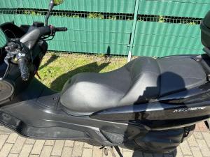 Black Yamaha Majesty 2010 in Palanga, with an engine capacity of 0.40 L and mileage of 41 thousand km for 1350 €, photo 8 on AUTOMOTO.COM.LV