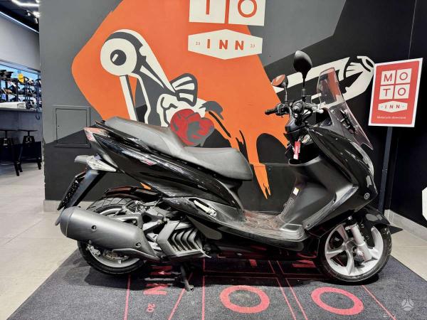Black Yamaha Majesty 2015 in Vilnius, with an engine capacity of 0.13 L and mileage of 26 thousand km for 1999 €, photo 6 on AUTOMOTO.COM.LV