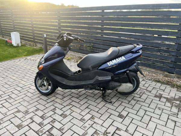 Zils Yamaha Majesty 2000 Viļņa, ar dzinēja tilpumu 0.13 L un nobraukumu 30 tūkst. km par 200 €, foto 6 vietnē AUTOMOTO.COM.LV