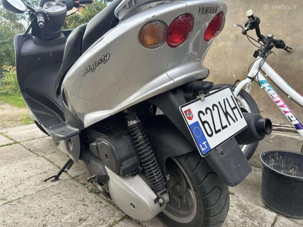 Grey Yamaha Majesty 2004 in Siauliai, with an engine capacity of 0.12 L and mileage of 3 thousand km for 1200 €, photo 7 on AUTOMOTO.COM.LV
