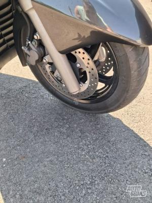 Grey Yamaha Majesty 2008 in Vilnius, with an engine capacity of 0.40 L and mileage of 52 thousand km for 1600 €, photo 4 on AUTOMOTO.COM.LV