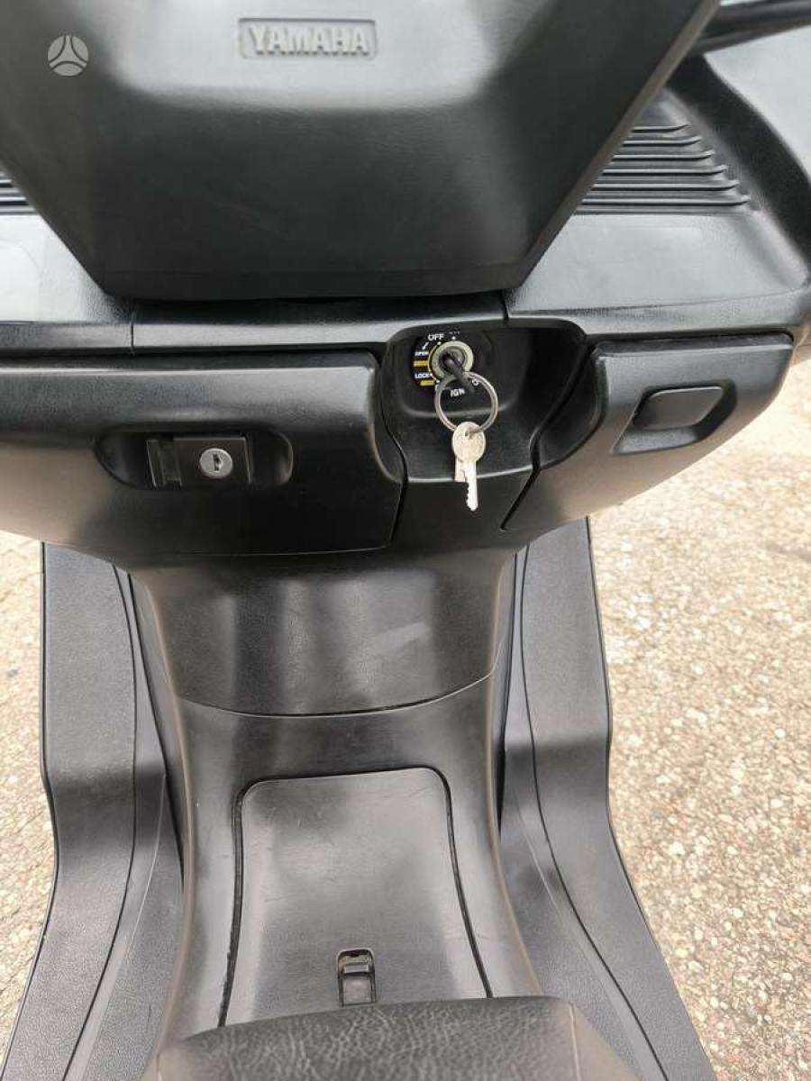 Yamaha Majesty 2000 in Alytus, with an engine capacity of 0.25 L and mileage of 57 thousand km for 1500 €, photo 9 on AUTOMOTO.COM.LV