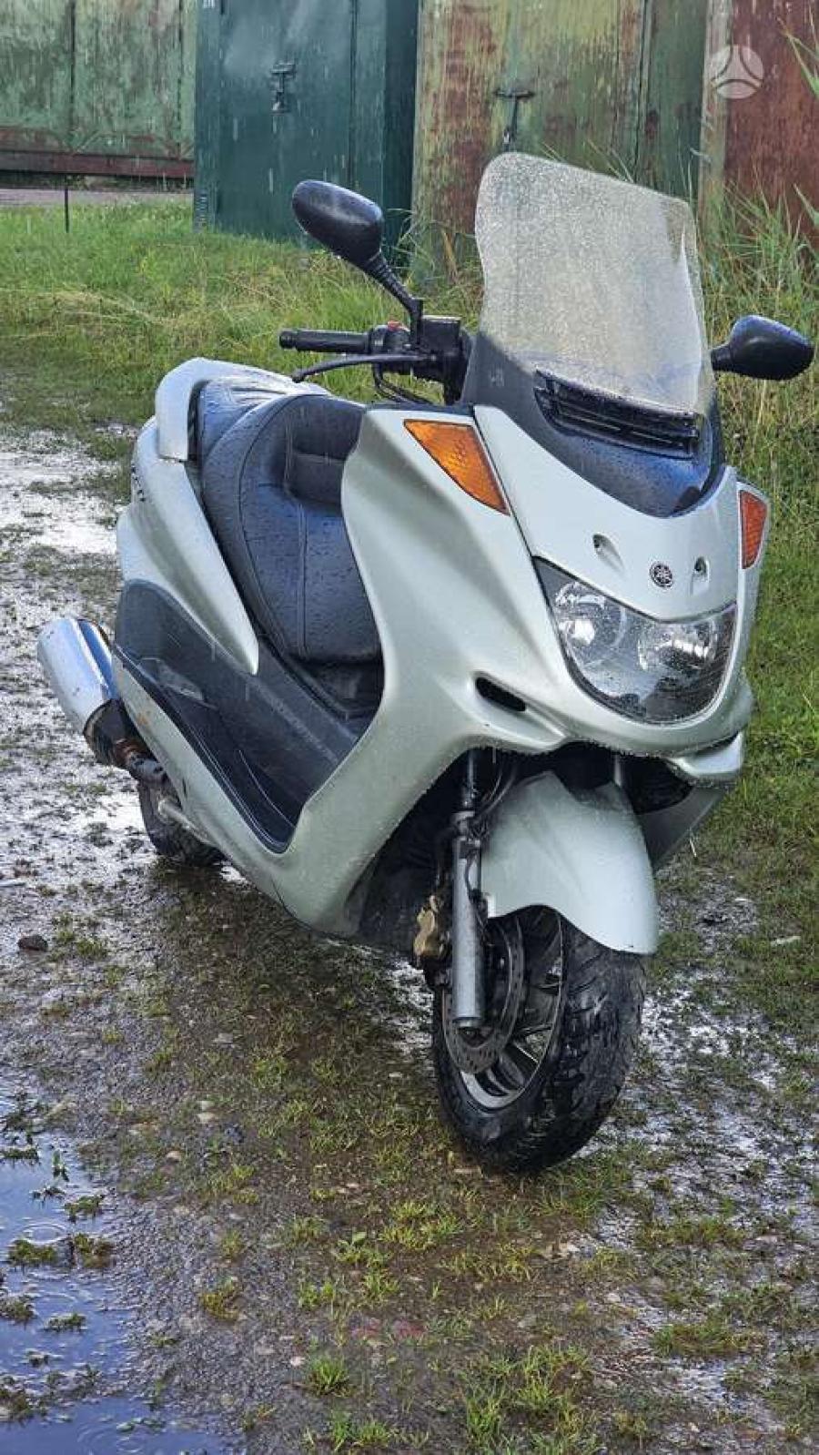 Yamaha Majesty 2003 Klaipėda, ar dzinēja tilpumu 0.25 L un nobraukumu 55 tūkst. km par 800 €, foto 1 vietnē AUTOMOTO.COM.LV