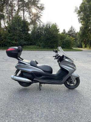 Yamaha Majesty 2010 Ukmergė, ar dzinēja tilpumu 0.40 L un nobraukumu 25 tūkst. km par 1400 €, foto  vietnē AUTOMOTO.COM.LV
