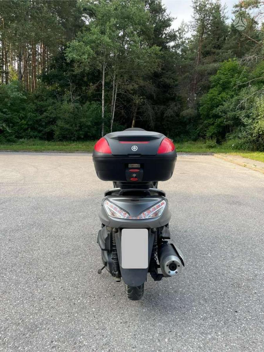 Yamaha Majesty 2010 Ukmergė, ar dzinēja tilpumu 0.40 L un nobraukumu 25 tūkst. km par 1400 €, foto 8 vietnē AUTOMOTO.COM.LV