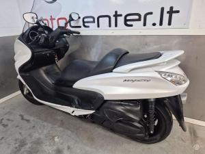 Balts Yamaha Majesty 2010 Kauņa, ar dzinēja tilpumu 0.40 L un nobraukumu 66 tūkst. km par 2000 €, foto 4 vietnē AUTOMOTO.COM.LV