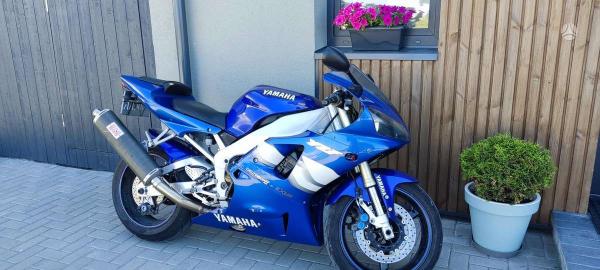 Black Yamaha MT 03 2000 in Klaipeda, with an engine capacity of 1.00 L and mileage of 70 thousand km for 2000 €, photo 5 on AUTOMOTO.COM.LV