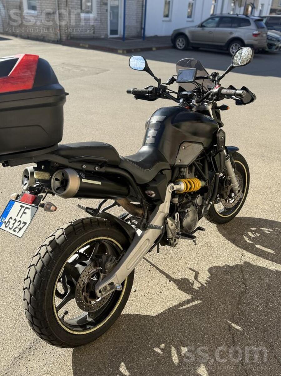 Yamaha MT 03 2006 Rīga, ar dzinēja tilpumu 0.66 L un nobraukumu 0 tūkst. km par 2200 €, foto 4 vietnē AUTOMOTO.COM.LV