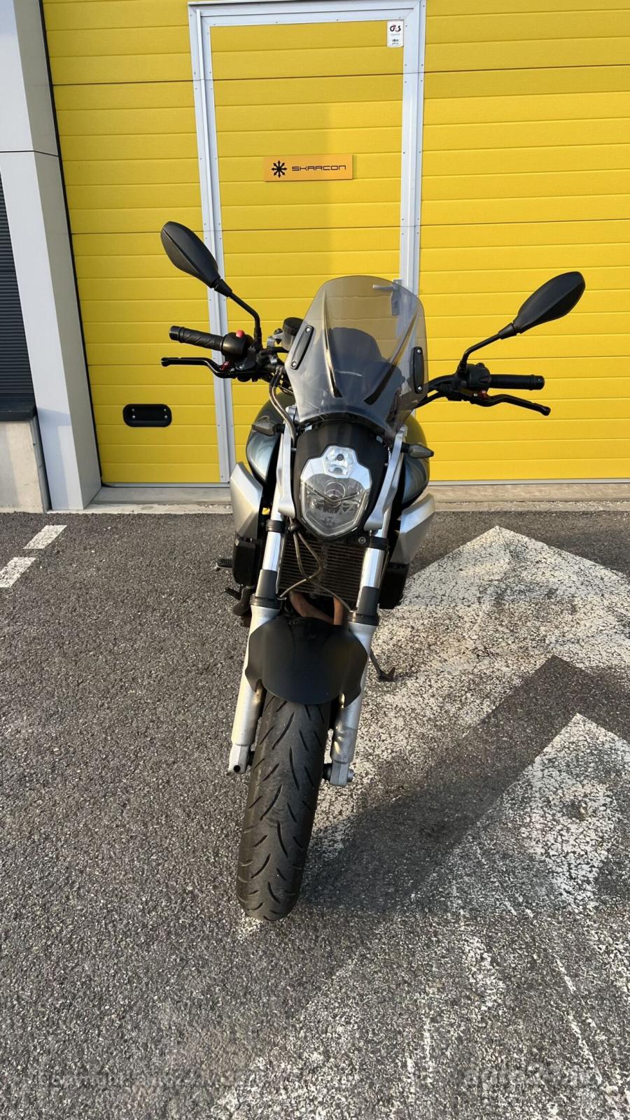 Yamaha MT 03 2006 in Tartu, with an engine capacity of 0.66 L and mileage of 63 thousand km for 2300 €, photo 5 on AUTOMOTO.COM.LV
