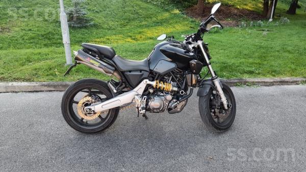 Yamaha MT 03 2006 Rīga, ar dzinēja tilpumu 0.66 L un nobraukumu 0 tūkst. km par 2750 €, foto 2 vietnē AUTOMOTO.COM.LV