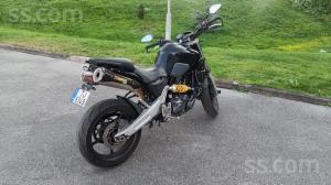 Yamaha MT 03 2006 in Riga, with an engine capacity of 0.66 L and mileage of 0 thousand km for 2750 €, photo 5 on AUTOMOTO.COM.LV