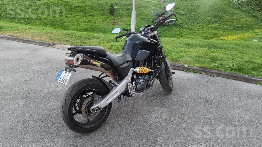 Yamaha MT 03 2006 in Riga, with an engine capacity of 0.66 L and mileage of 0 thousand km for 2750 €, photo 5 on AUTOMOTO.COM.LV