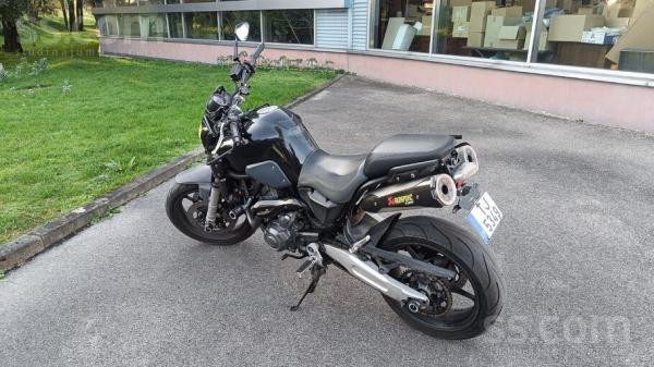 Yamaha MT 03 2006 Rīga, ar dzinēja tilpumu 0.66 L un nobraukumu 0 tūkst. km par 2750 €, foto 5 vietnē AUTOMOTO.COM.LV