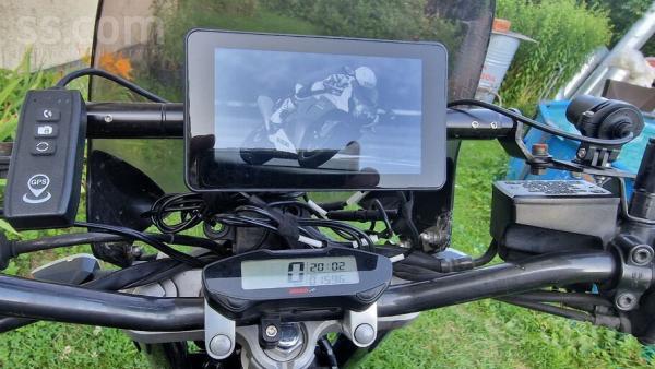 Yamaha MT 03 2006 in Riga, with an engine capacity of 0.66 L and mileage of 0 thousand km for 3300 €, photo 4 on AUTOMOTO.COM.LV