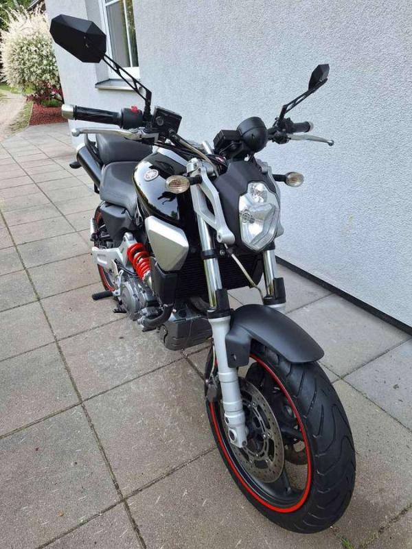 Yamaha MT 03 2006 in Prienai, with an engine capacity of 0.66 L and mileage of 0 thousand km for 2650 €, photo 7 on AUTOMOTO.COM.LV