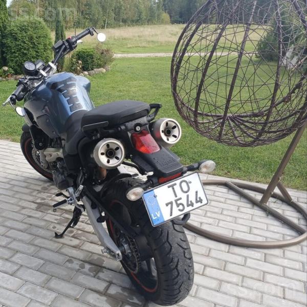 Yamaha MT 03 2006 Valmiera vietnē Yamaha MT 03 2006 Valmiera, ar dzinēja tilpumu 0.66 L un nobraukumu 0 tūkst. km par 2350 €, foto 4 vietnē AUTOMOTO.COM.LV